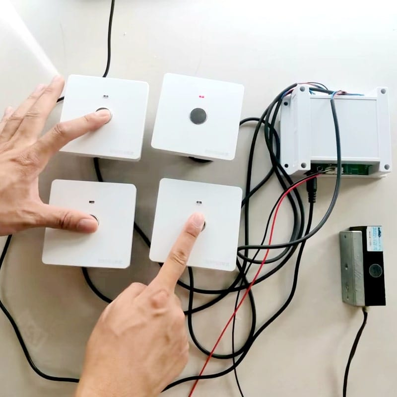 Adventure Game Puzzle| Wall Switches Unlock the Secret Chamber